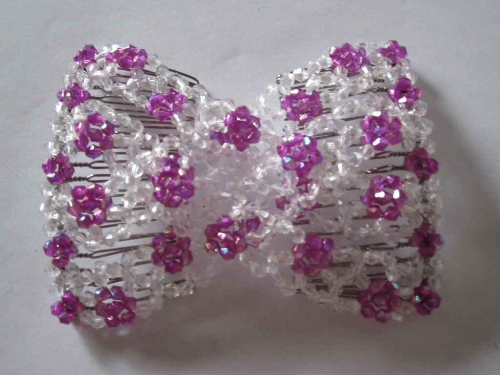 EZ COMBS-STUNNING MULTI COLOR STRETCHY BEADED DOUBLE HAIR COMB CLIPS ...